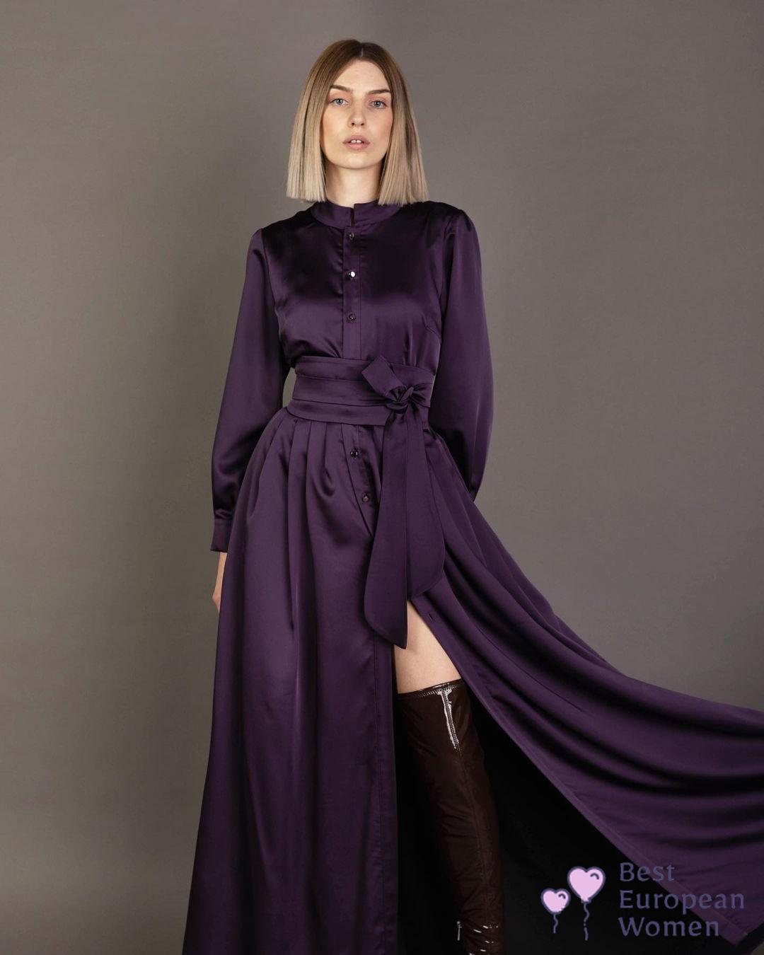 The Elegance of Austrian Women: A Popularity Exploration